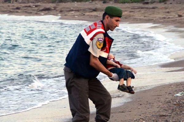 Aylan bebek davasında ilk duruşma yapıldı | Max Fm 95.8 Maximum Music